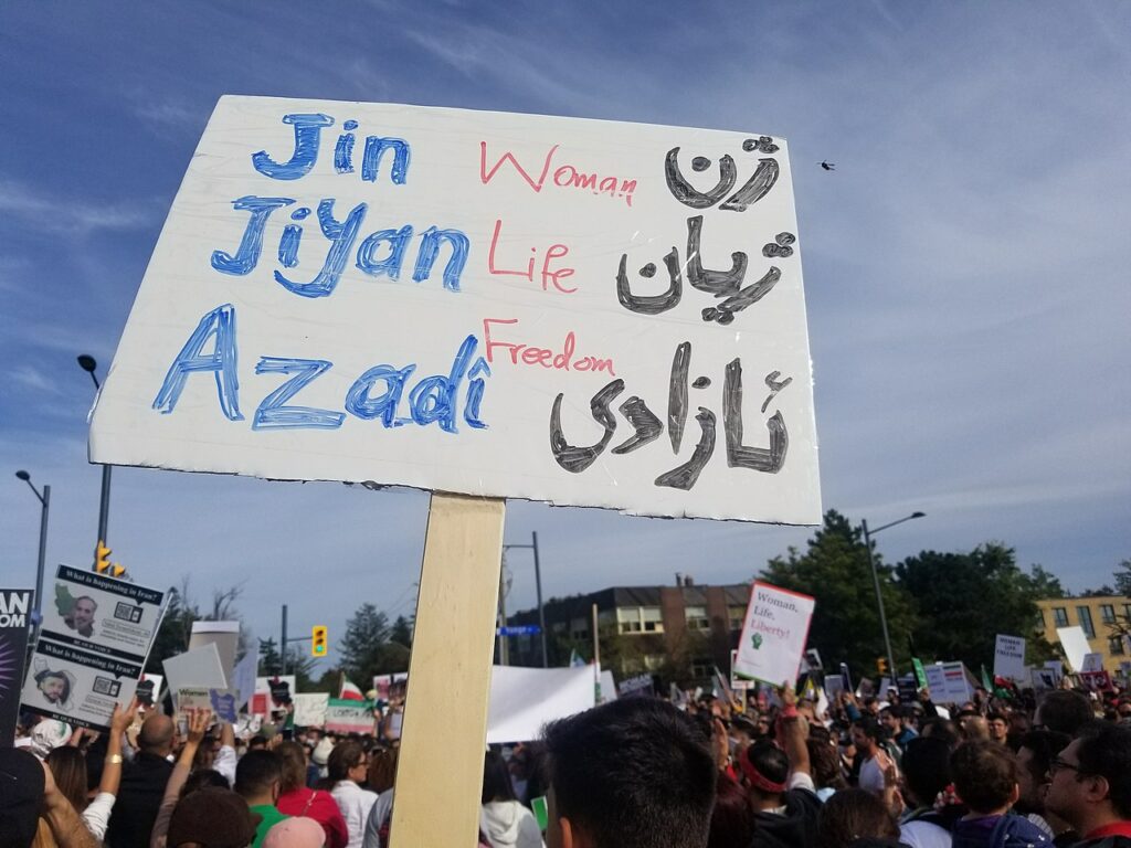 Jin Jiyan Azadî Revolution Im Iran Ein Faktenüberblick Kohero